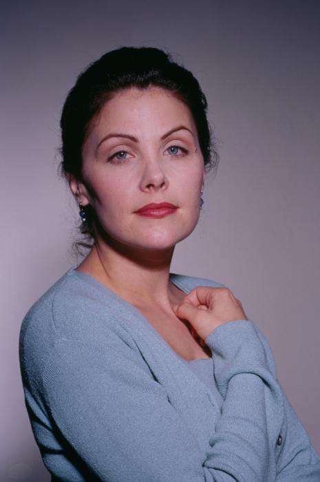 Sherilyn Fenn | Unica.ro