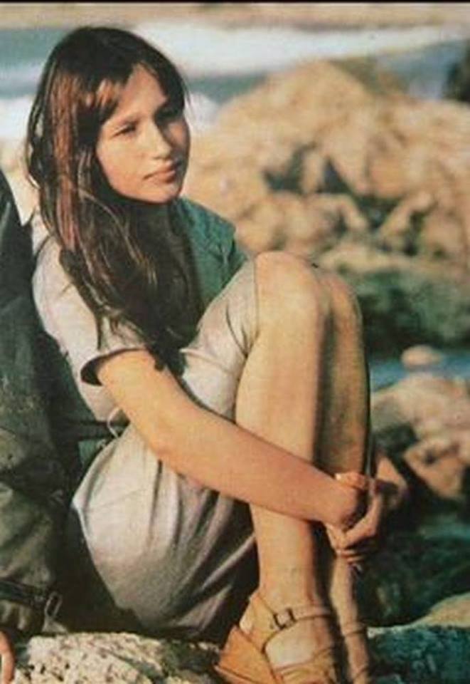 A fost una dintre cele mai frumoase actriţe din România, dar uite ce a ...