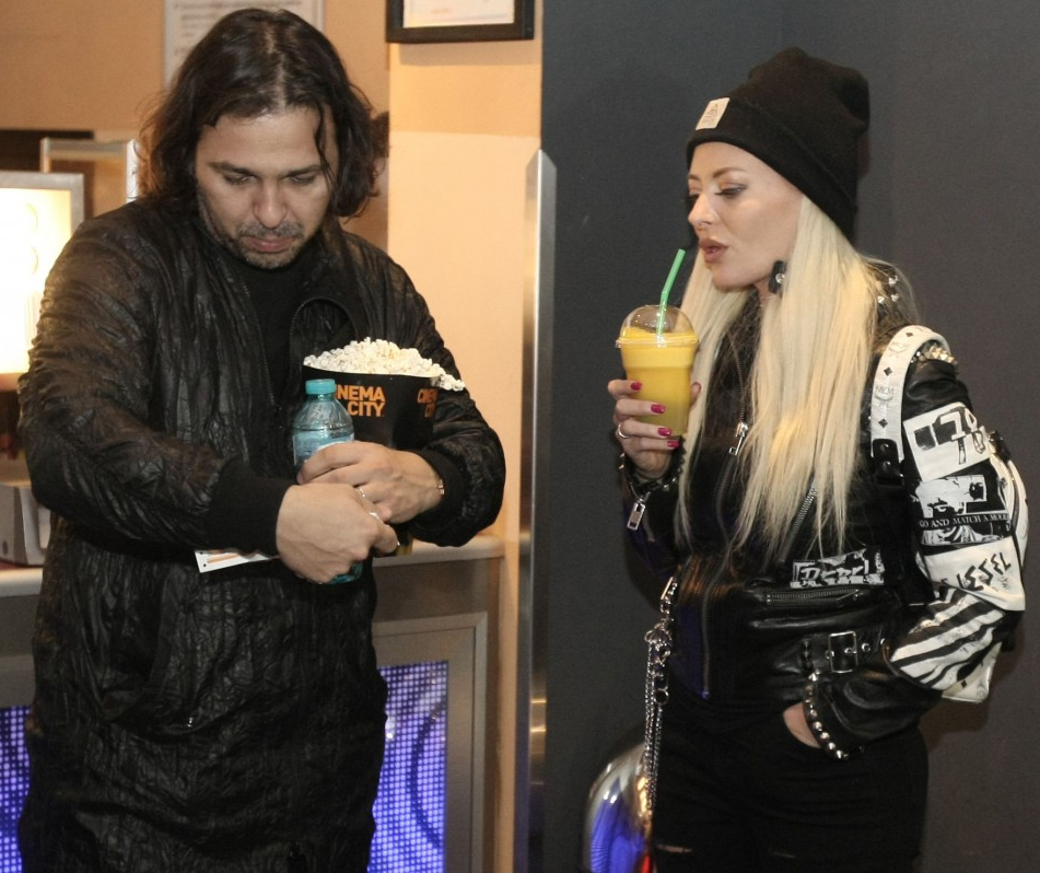 Moment ultra-penibil pentru sotul Deliei! Cum a reactionat când a dat ...