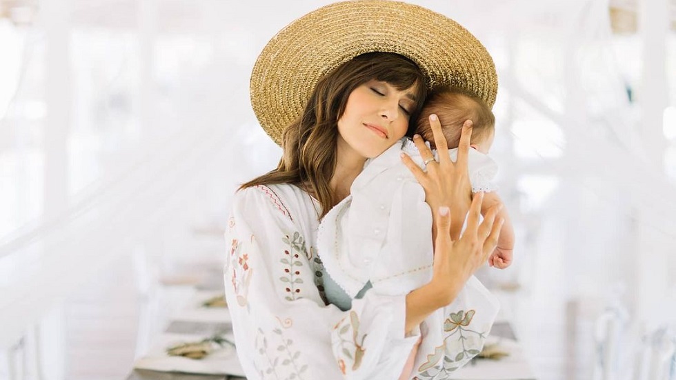 Dana Rogoz pleacă în Slovacia alături de fiica ei, Lia | Unica.ro