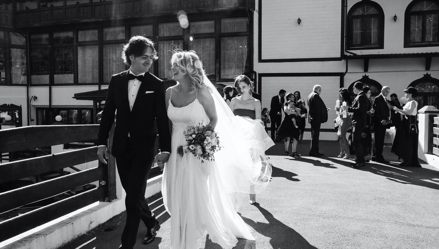 EXCLUSIV. Cum gestionează Lavinia Petrea și soțul ei conflictele din ...