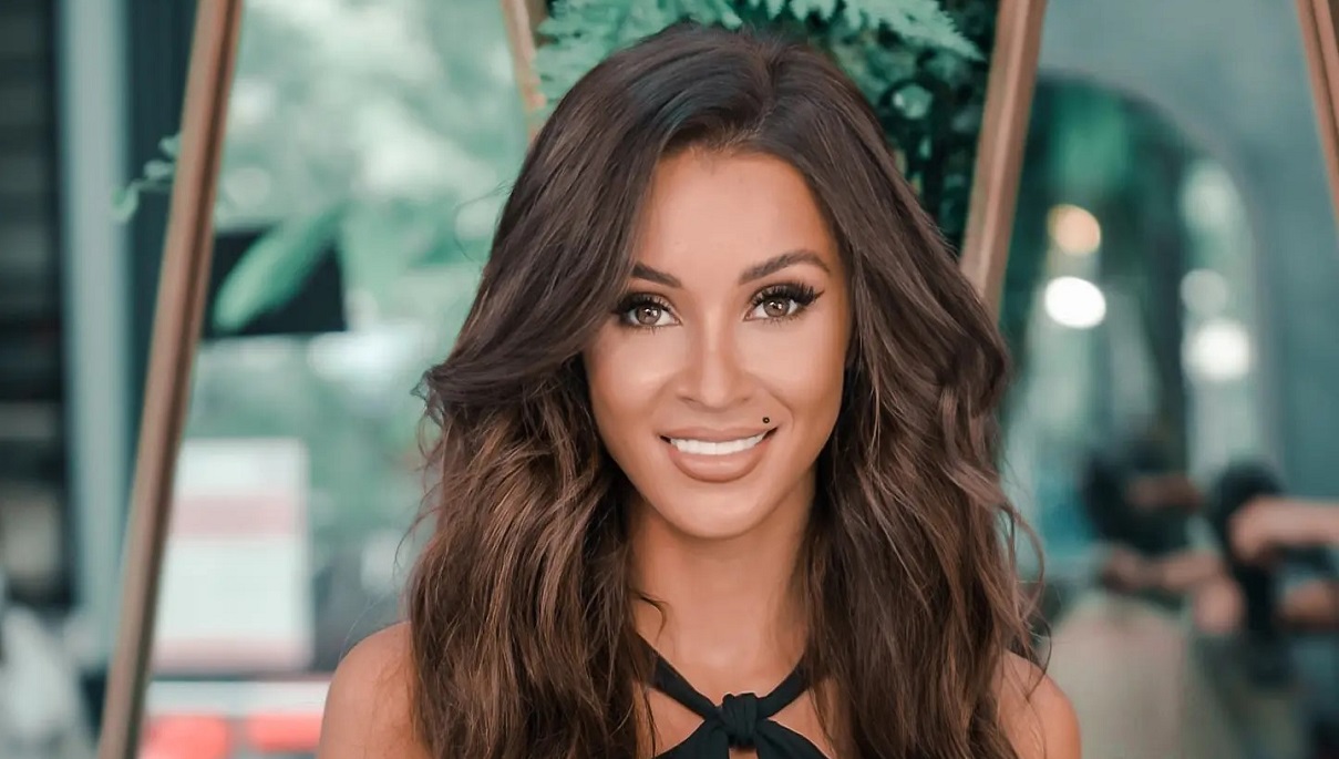 Ana Maria Barnoschi s-a logodit. Vedeta Kanal D a povestit cum a fost ...