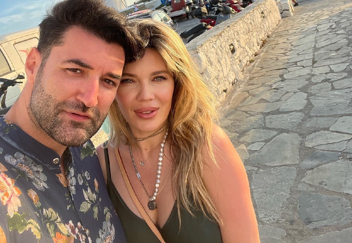 Smiley și Gina Pistol, ținute atipice la nunta lor. Designerul ...