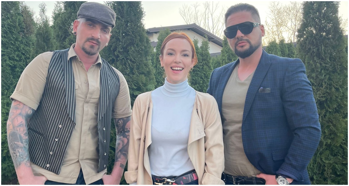 Primele imagini din „Băieți Deștepți”. Fiica lui Connect-R apare în ...