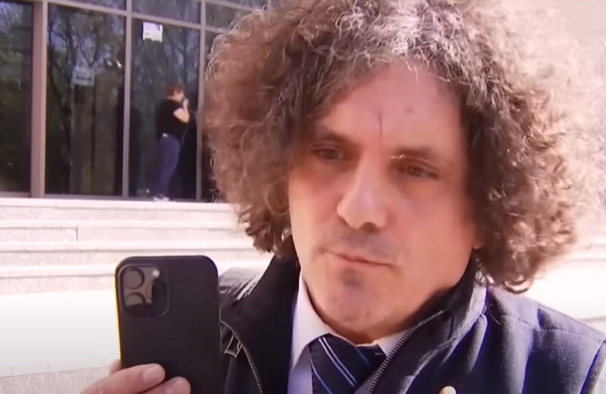 Mihai Pascu, tatăl lui Vlad Pascu, spune că fiul său „trebuie să își ...