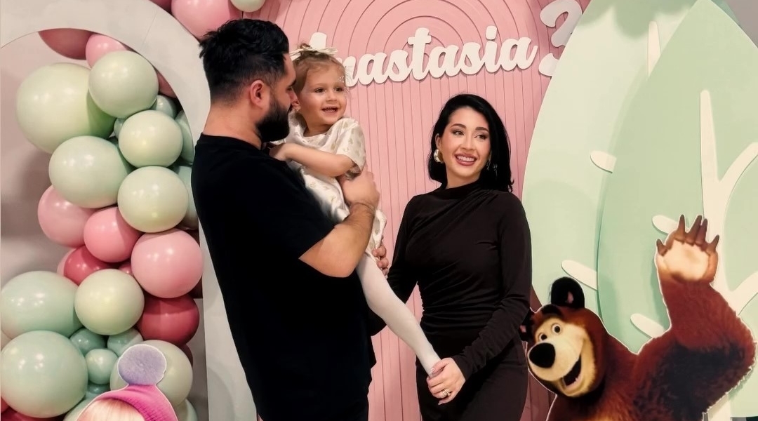 Nicole Cherry și soțul ei, Florin Popa, au organizat o petrecere ...