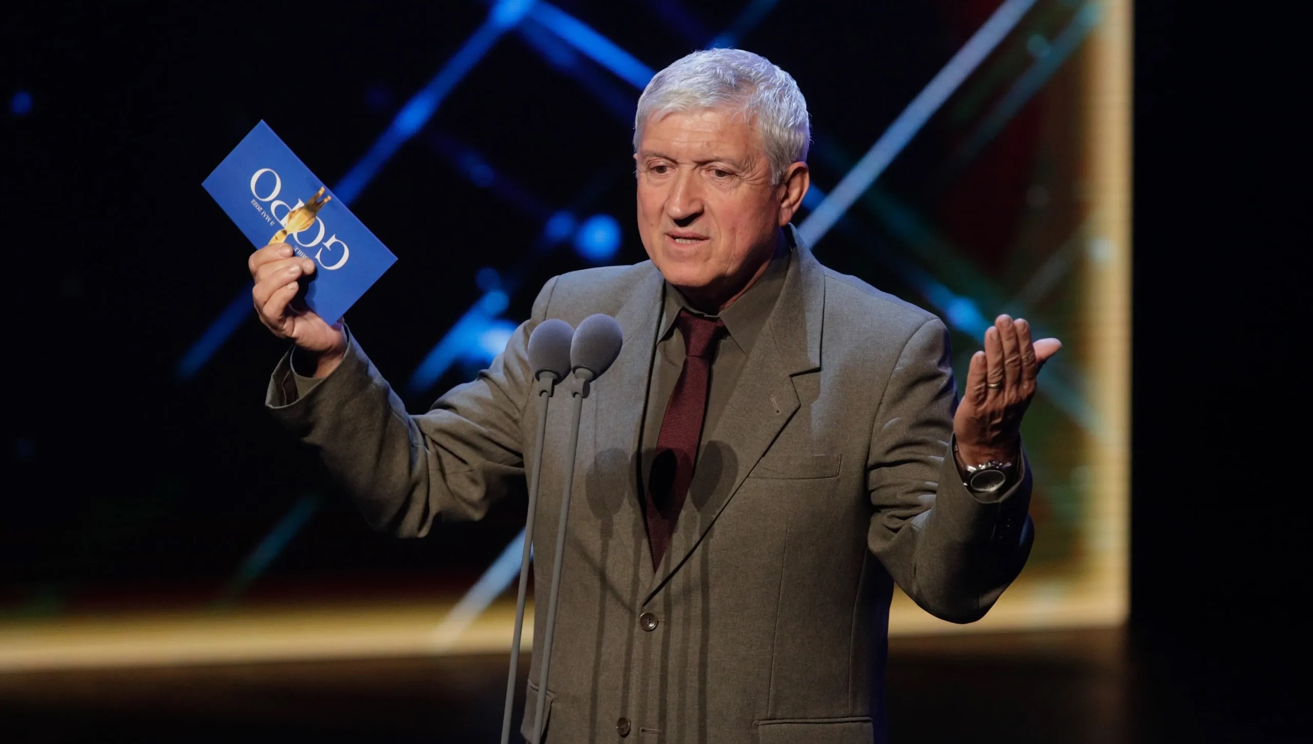 Trupul neînsuflețit al lui Mircea Diaconu va fi depus astăzi la Teatru ...