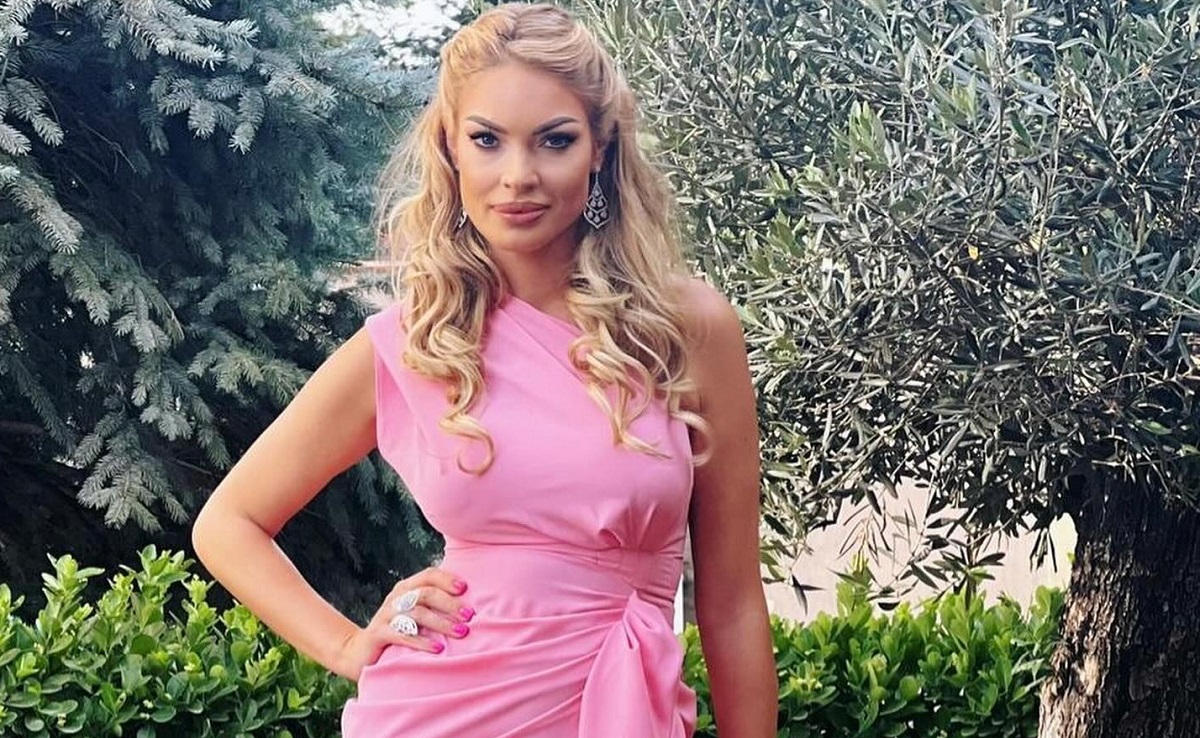 Valentina Pelinel, imagini de colecție din vacanța în Miami. A mers cu ...